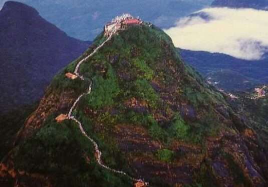 Adam's Peak | The Spiritual and Natural Wonder